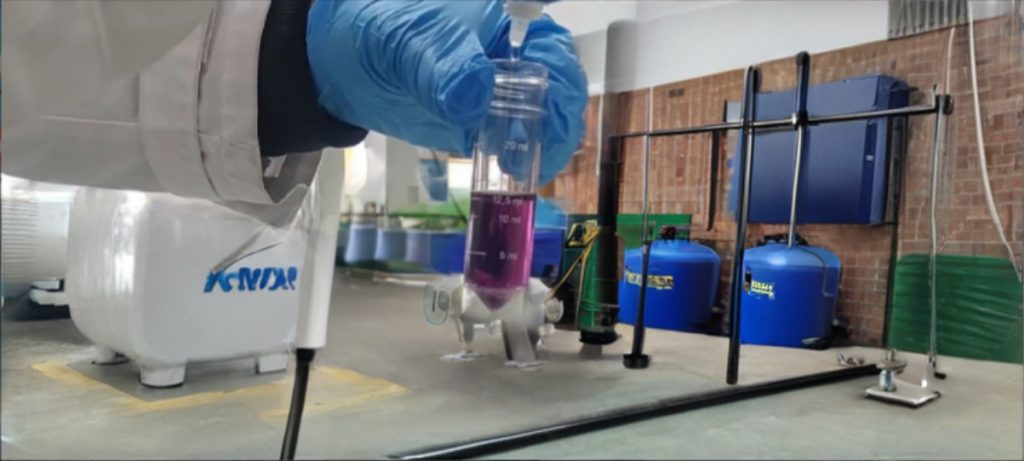 Compare our water testing kits - Alkalinity | Aqualabo